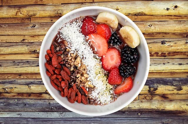 10 Makanan Tinggi Serat Cocok Untuk Sahur dan Buka Puasa